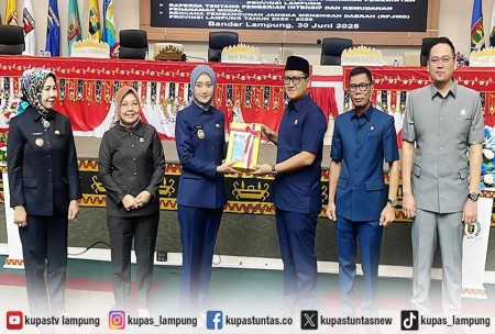 Kupas Tuntas - Pemprov Lampung Ajukan Dua Raperda Prioritas, RPJMD 2025–2029 dan Insentif Investasi
