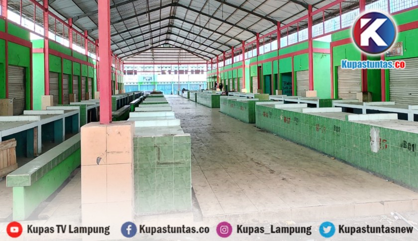 Kupas Tuntas - Sempat Ramai, Pasar Tradisional Terminal Kemiling Kini ...